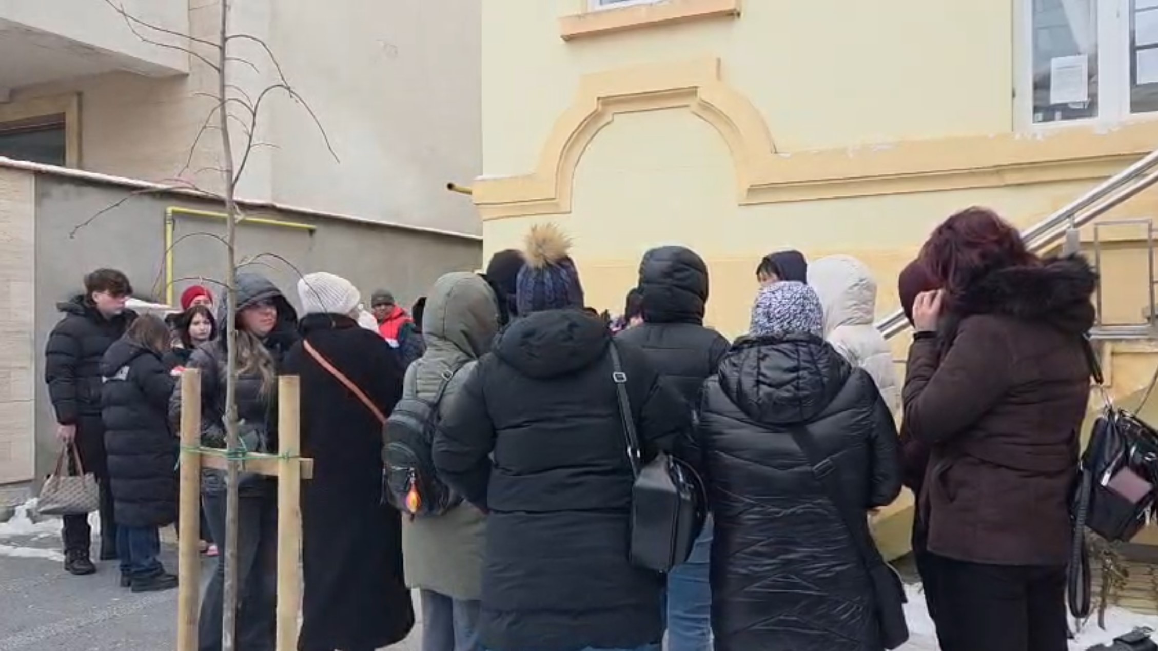 FOTO/VIDEO: Protest la Inspectoratul Școlar Județean Constanța ...
